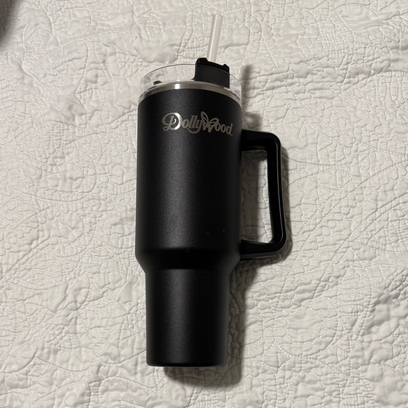Dollywood | Kitchen | Dollywood Black Travel Mug With Handle | Poshmark
